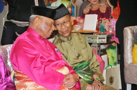 Kee Hua Chee Live His Majesty The King Of Malaysia His Royal