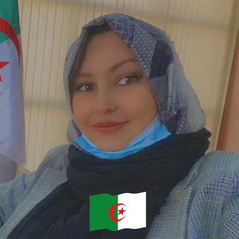 منال بورويس