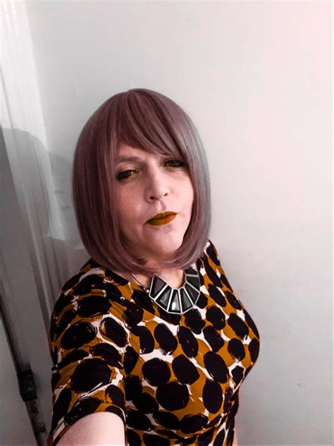 Crossdressing 💕 U Sarabellexd