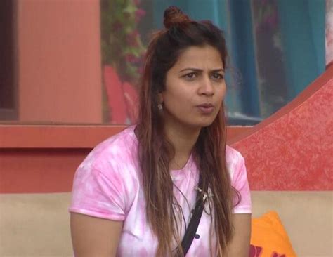 Bigg Boss 6 Episode 2 Class Mass Trash