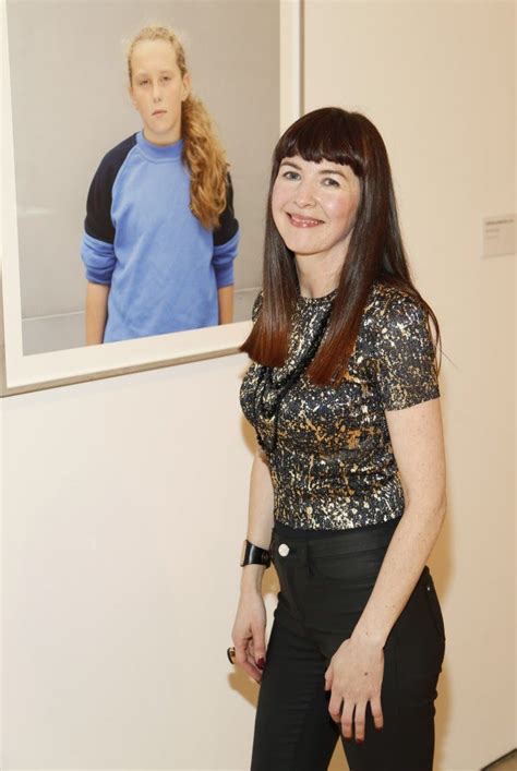 Artist Vera Klute Wins Hennessy Portrait Prize 2015 Image Ie