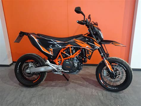 Umgebautes Motorrad Ktm 690 Smc R Von Zweirad Sauerland 1000ps At