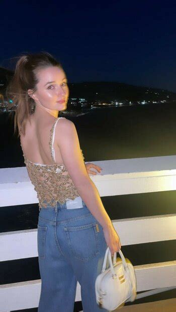 Kaitlyn Dever Kaitlyndever Nude Leaks Onlyfans Page 3 Thefappening