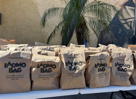 Phoenixs Wallace And Ladmo Way Street Sign Celebrates Tv Shows Legacy And Coveted Ladmo Bag