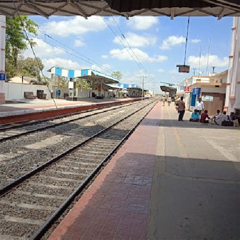 Luggage Storage In Junagadh Cloakroom In Junagadh