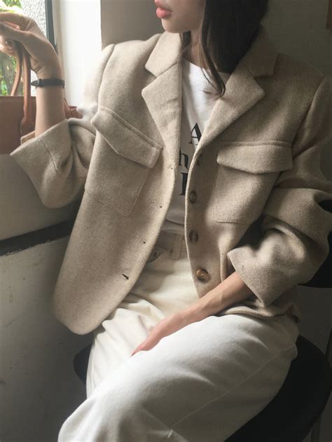 트렌디한 모직 블레이저 여자 데일리 간절기 가을 자켓 따뜻한 모직 여성 블레이저 포멀 정장 윈드 마이 루즈핏 긴팔 포켓 버튼 싱글자켓 숏자켓 겨울 봄 20대 30대