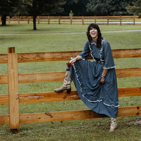 Nicki Bluhm Home Team