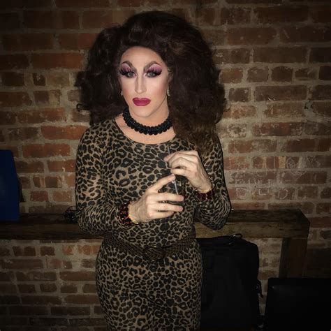 Trashy Woman For A Trashy Night R Drag