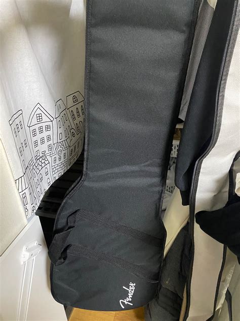 펜더 베이스 소프트 케이스 중고악기 뮬