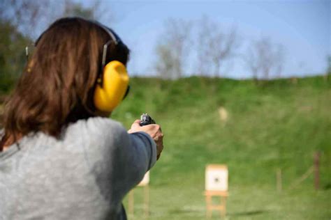 16 Gun Range Etiquette Rules For Shooters