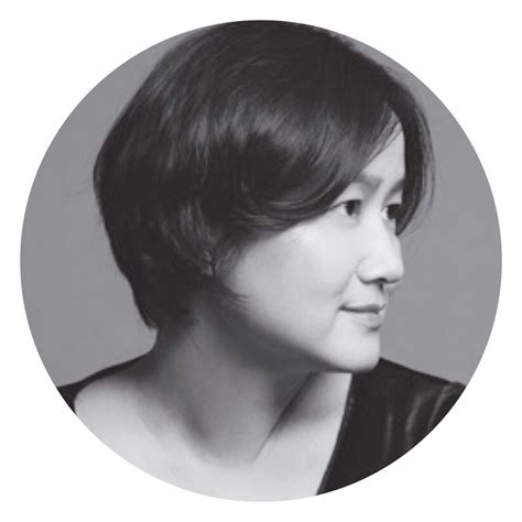 旅行中的长途飞行，除了漫长等待，你还会想些什么？时间