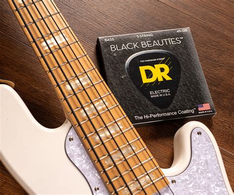 Black Beauties™ Bass Strings Dr Strings