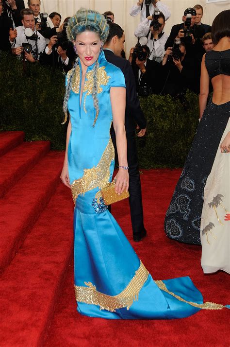 Socialite Julie Macklowe Calls Anna Wintours Met Gala A ‘giant S T Show Full Of ‘naked