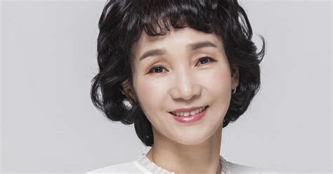 부산 중진 김혜영 시인이 소개하는 ‘영미詩의 매혹