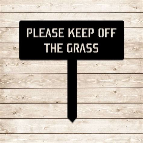 Personalized Please Keep Off The Grass Funny Garden Decorative Custom Metal Sign Custom Laser