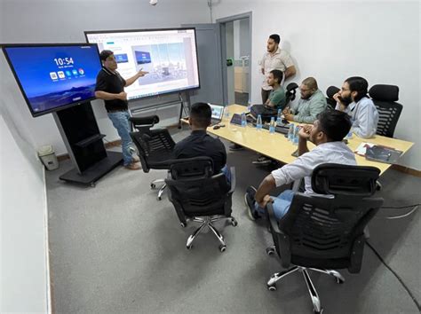 Mohammed Osman On Linkedin Maxhub Maxhub Collaboration Interactivedisplay Aio Training