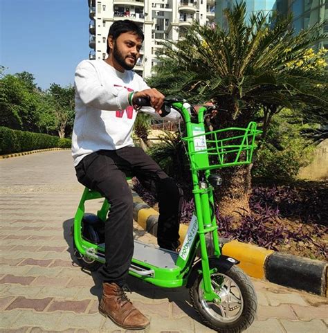 Mobycy Launches Citys First Custom Made E Scooter Service Called Zypp In Gurgaon We Are Gurgaon