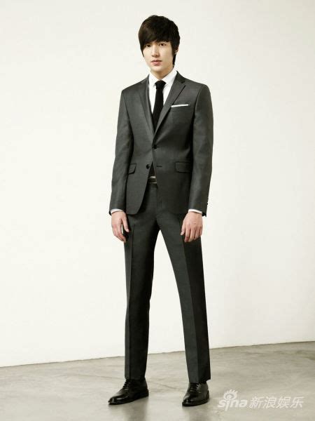 李敏镐现身春晚首次联排 唱《情非得已》李敏镐春晚现身新浪娱乐新浪网