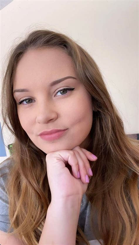 Asmr Darling Scrolller