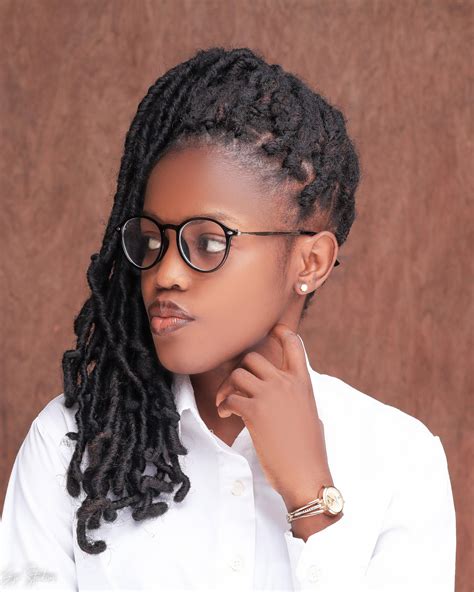 Shallom Isaiah Medium