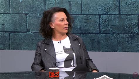 Ana Lalić U Gradu Nemamo Problem Sa Novosađanima Već Sa Lokalnim Sns šerifima Video Nuns