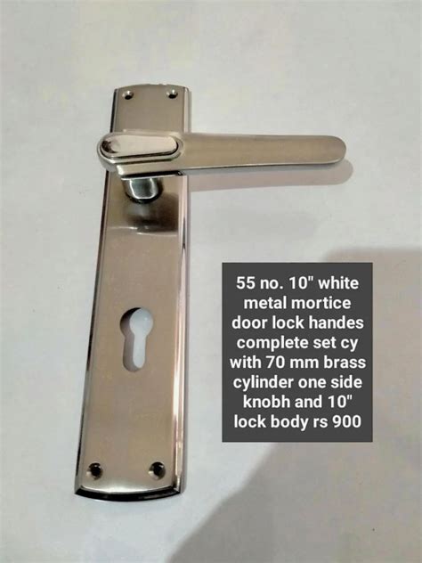 Side Shutter Lock With Cross Key At ₹ 270piece Aligarh Id 2850906428462 Side Shutter Lock With Cross Key At ₹ 270piece Aligarh Id 2850906428462
