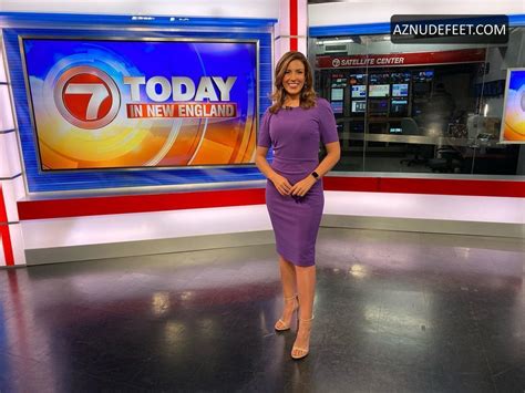 Emily Pritchard Feet Aznudefeet