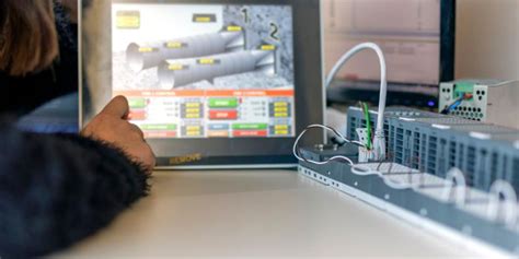 Ladder Logic Vs Relay Logic 12 Differences Spiceworks Posted On The