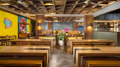 Fame Hotel Sunset Road Sensasi Menginap Dan Bersantap Di Bali