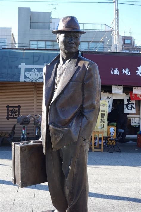 柴又八幡神社（再訪） 寅さん記念館 東京都葛飾区柴又 墳丘からの眺め