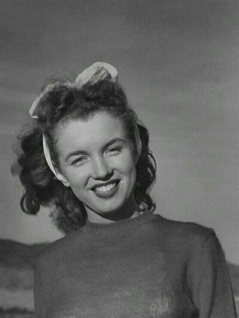 Norma Jeane Photo By Andre De Dienes 1945 Marilyn Monroe Portrait