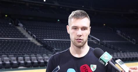 Paulius Valinskas „savo žaidimo Nevertinu Video 15minlt