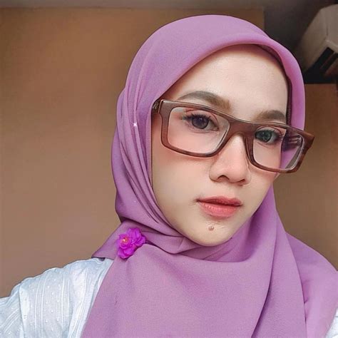 Postingan M I R A S K Y Lemon8