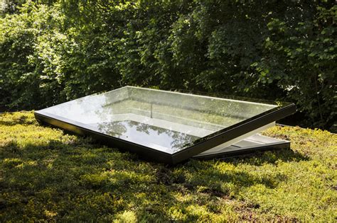 Plakana Stikla Virsma Velux Isu 2093 090x090cm Jumtam 2 15° Cfucvu Latrooflv