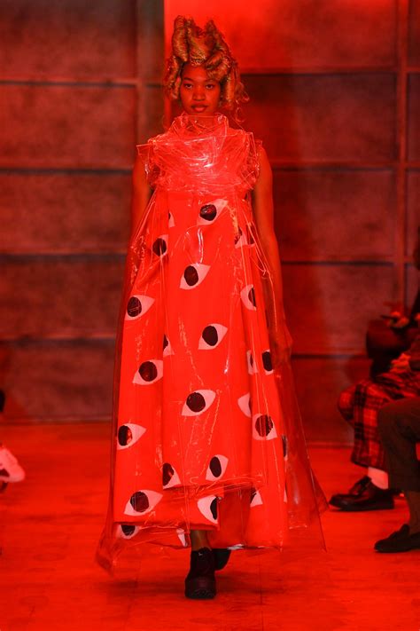 Comme Des Garçons News Collections Fashion Shows Fashion Week