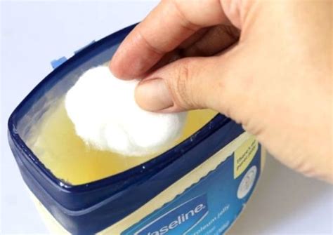 დღეში მხოლოდ 2 წუთი კბილების გათეთრება სახლის პირობებში