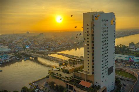 Sun And Moon Riverside Hotel Пномпень отзывы фото и сравнение цен Tripadvisor