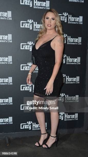 Melissa Meeks Hosts Official Divorce Party At Crazy Horse 3 Photos And