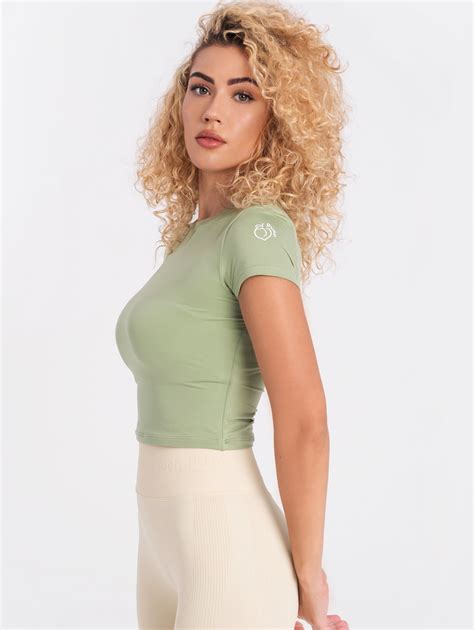 Класическа зелена спортна тениска по тялото Peach Pump