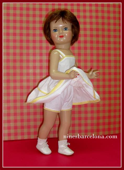 Muñecas Fej Colección De Muñecas Antiguas Y Vestidos Para Muñeca Nines Barcelona