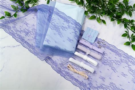Periwinkle Sky Underwire Bra Sewing Kit Small Bobbins
