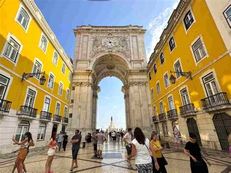 The Seven Hills Of Lisbon A Complete Guide To Portugals Historic