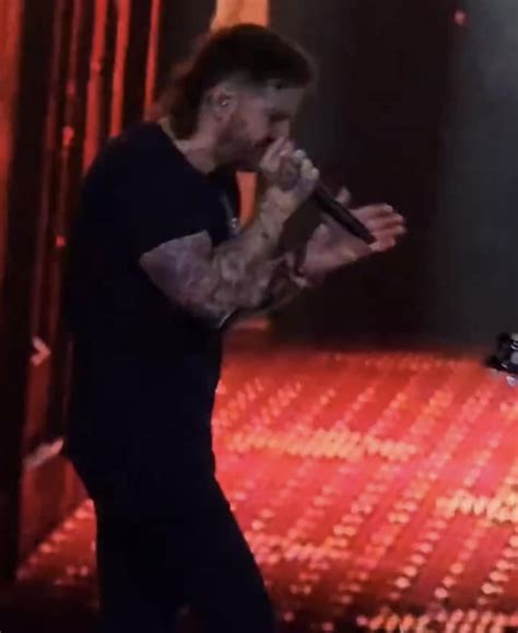 Judging By His Physique M Shadows Looks Pretty Big And Looks Like He