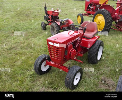 Restored Vintage John Deere 80 Garden Tractor Dump Cart