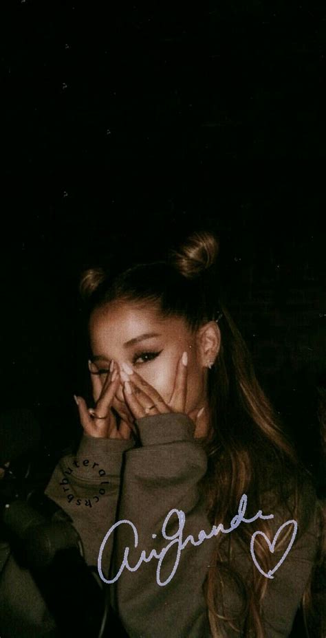Wallpapers Ariana Grande 🌻 Inspiração Para Fotos Cantores Ariana