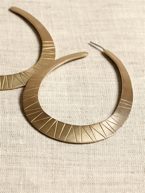 Ulani Etched Oval Hoop Earrings By Aureus Argent Banana Republic