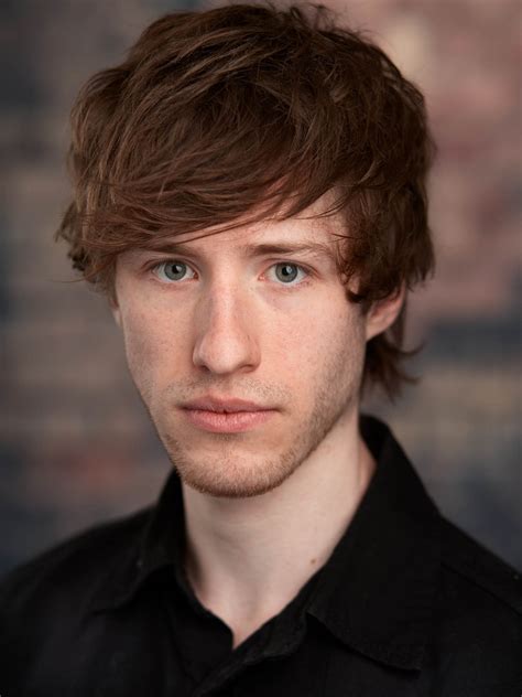 Sean Wallace Uclan Ba Hons Acting
