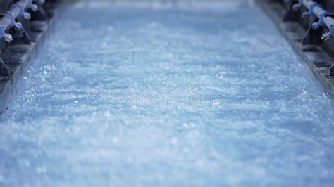 Liquid For Electrolytic Passivation Process To Increase The Thickness Of The Natural Oxide Layer