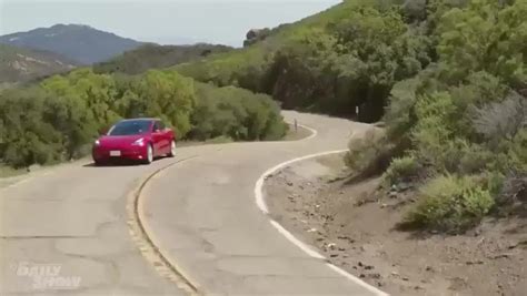 Hawking Merch From The White House Is Literally Illegal Since They Disregard The Supreme Court