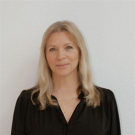 Susan Jane Intuitive Flower Readings — Spirits T